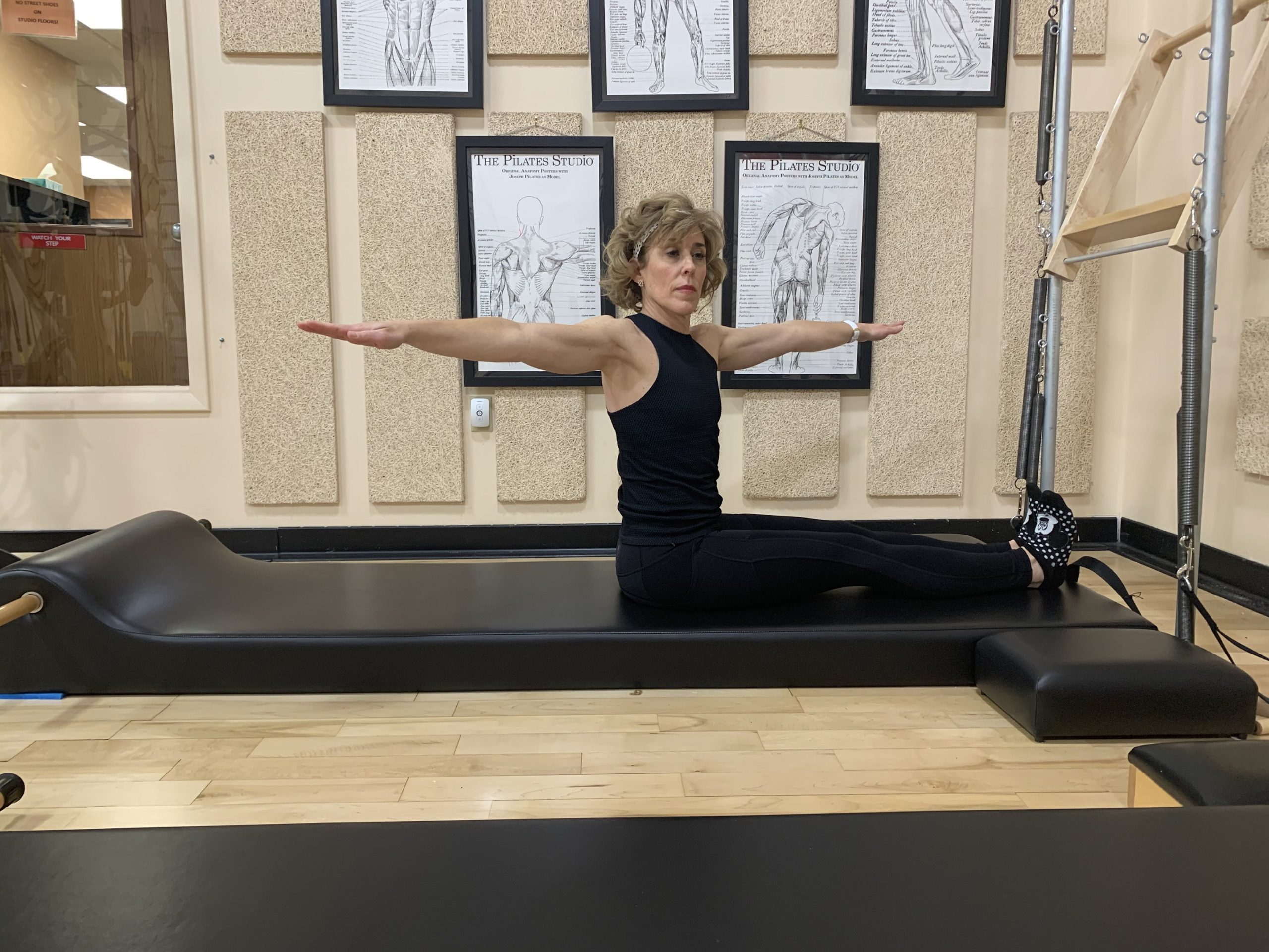 Pilates Mat: Spine Twist | Turning Point Fitness